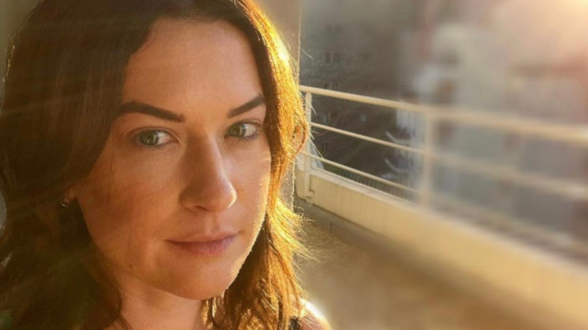 Fourth Estate signs debut Dunlay in 'significant' two-book deal