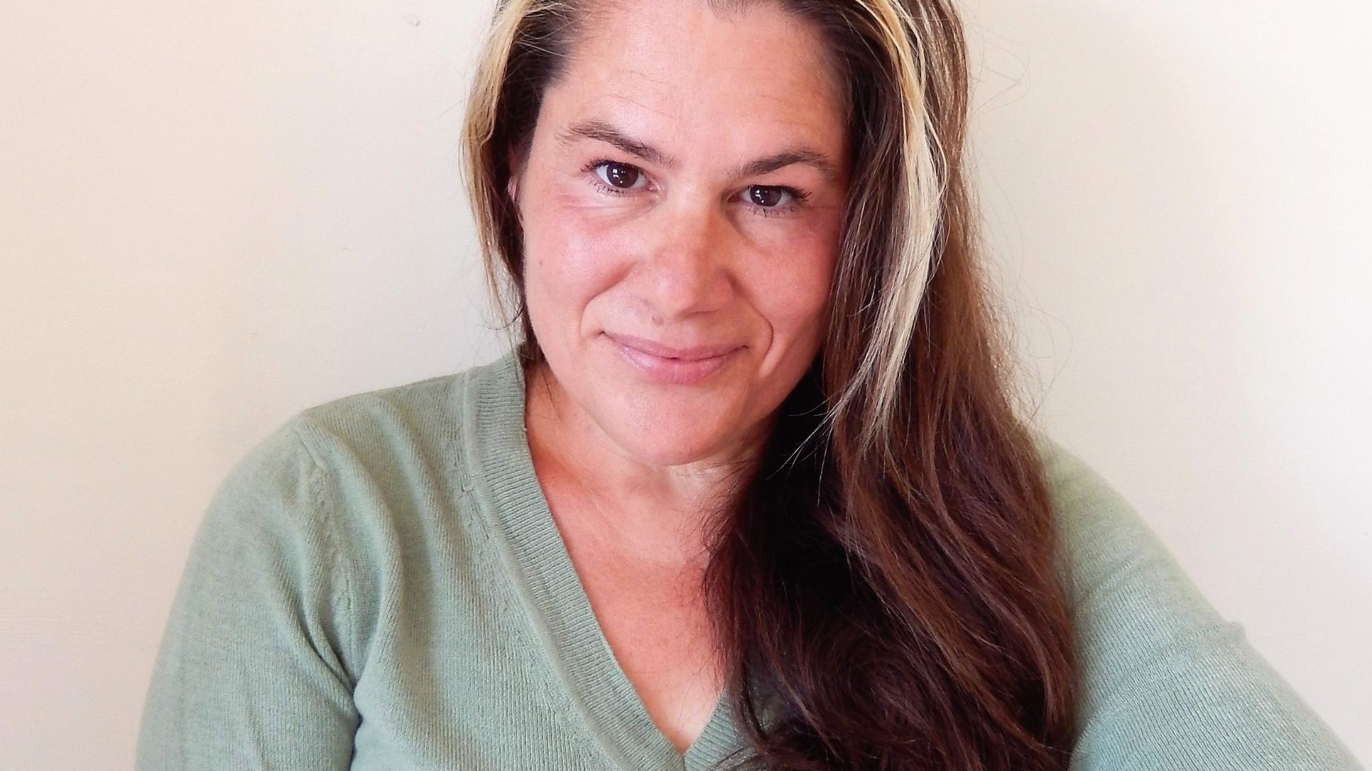 Everything With Words snaps up 'stunning' debut from Merrett