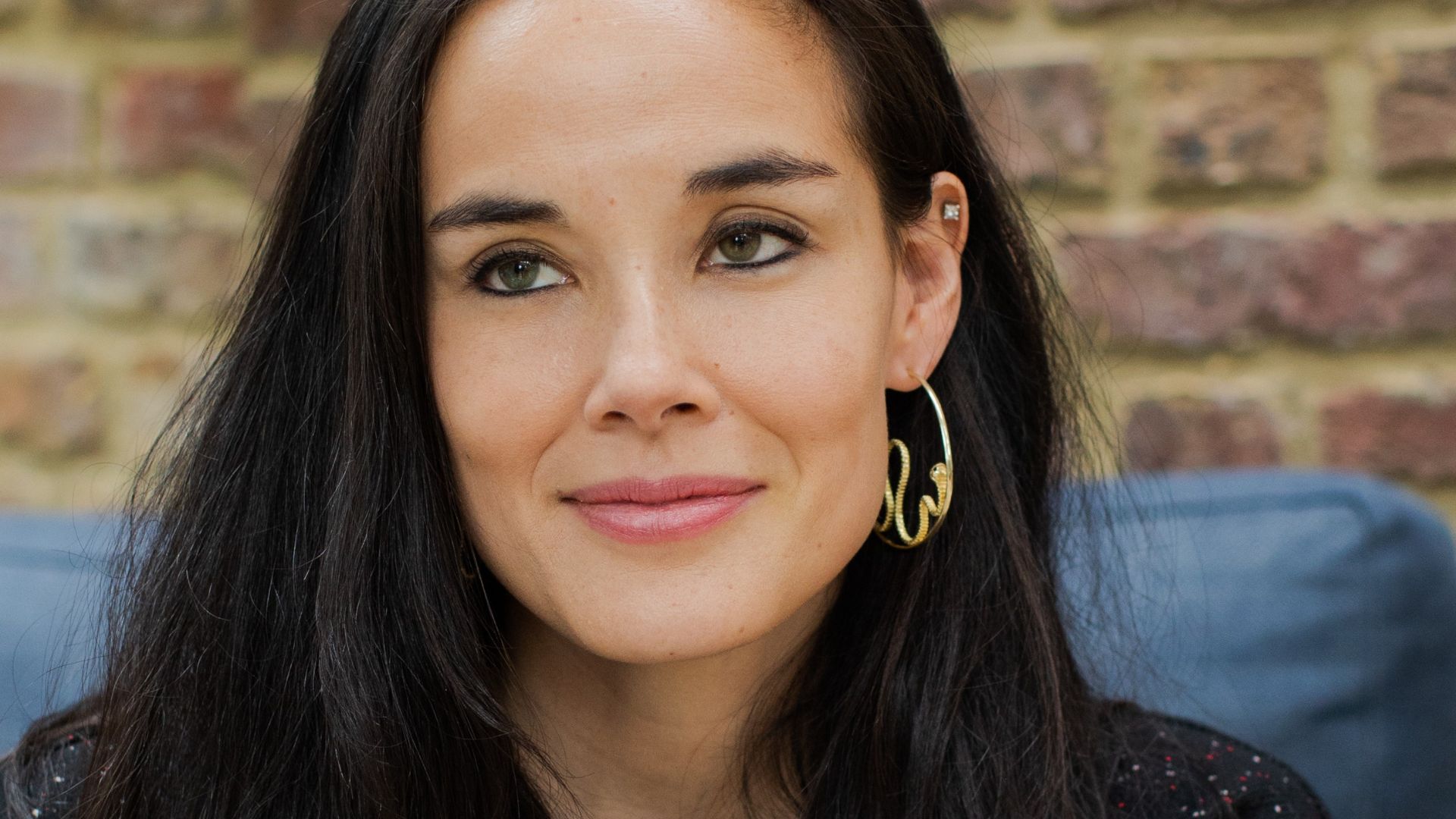 Wildfire signs Mackay’s A Serial Killer’s Guide to Marriage