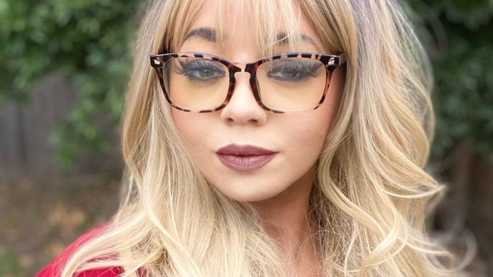 Headline Eternal lands five-book romantasy series from 'TikTok ...