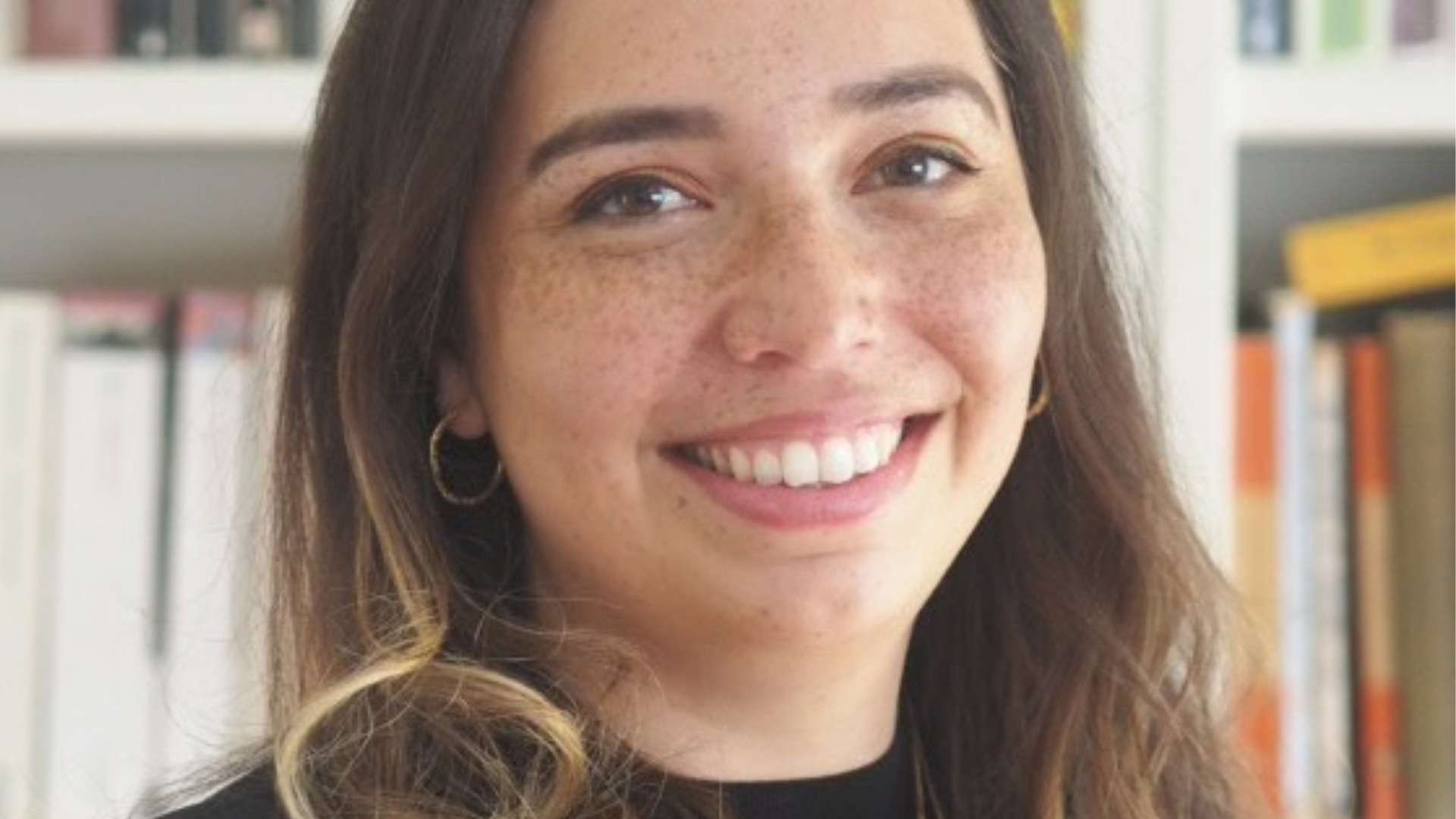 Fleet wins van Straaten's debut in four-way auction