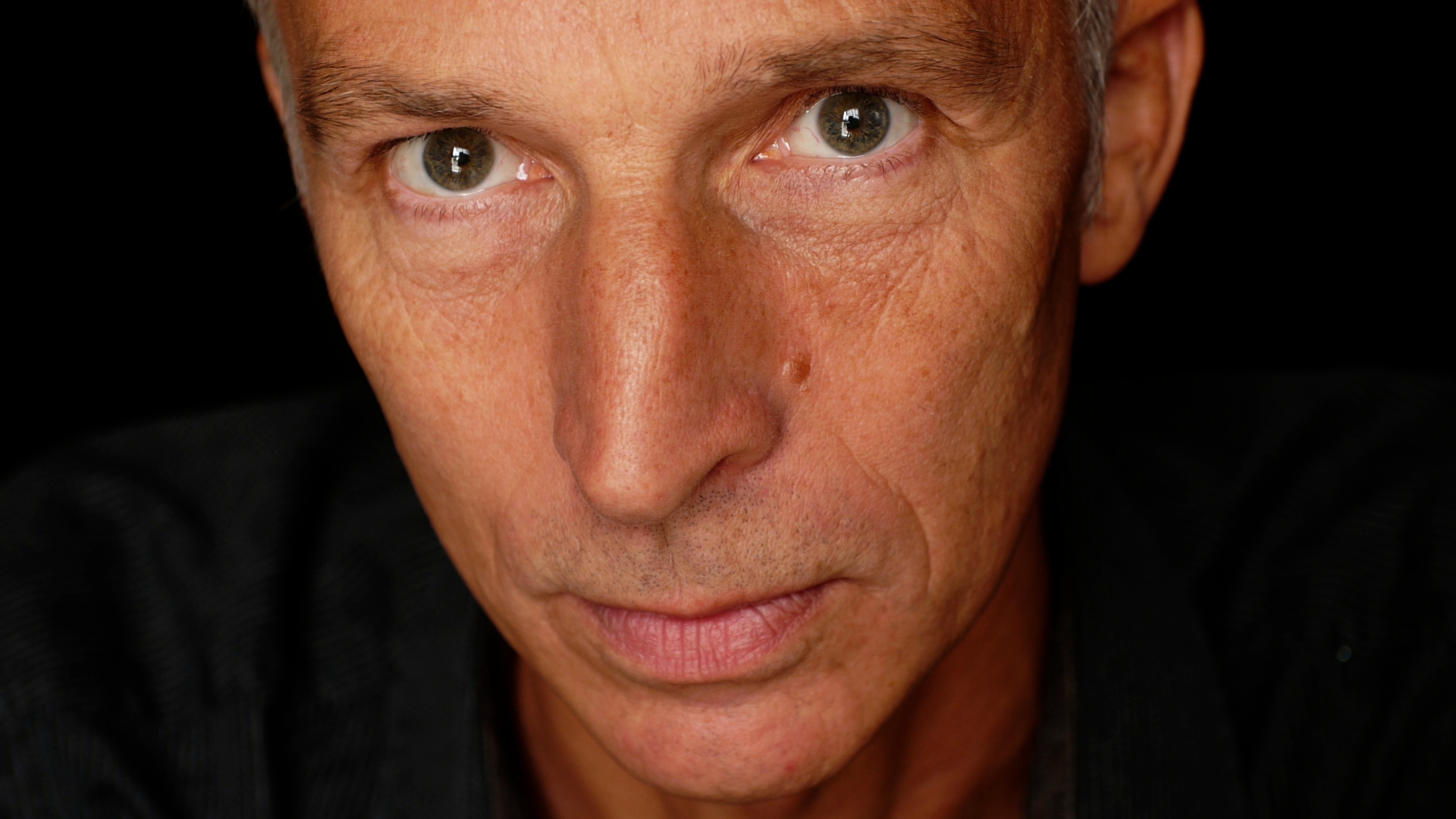 Head of Zeus snaps up Rupert Thomson's 'haunting and disturbing' new book